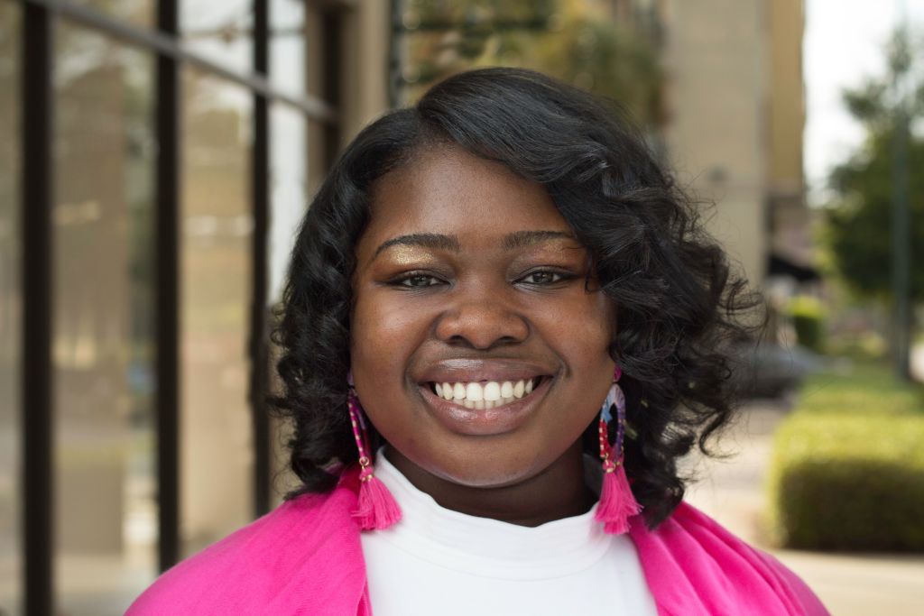 Author Spotlight: Maria Teresa Gomez | Win's Books